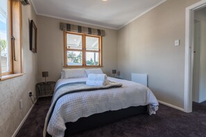 Casa, 2 quartos | 2 quartos, ferros/tábuas de passar roupa, Wi-Fi de cortesia