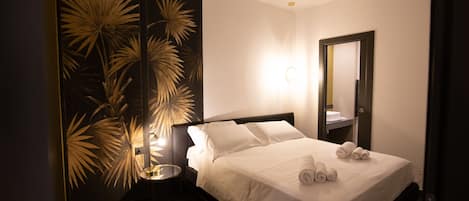 Quarto Exclusivo, 1 cama queen-size (4) | Camas de colchão Select Comfort, minibar, cofre no quarto