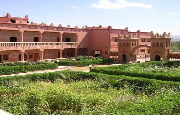 Mandar Saghrou Tazakht Hotel - Morocco