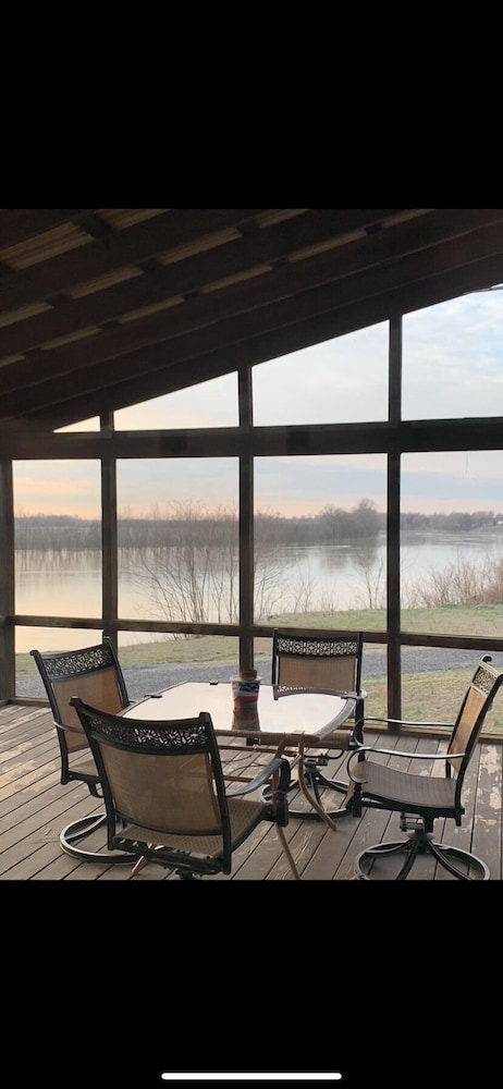 The Farm Getaway!!!! - Kentucky Lake