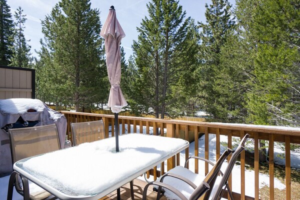 Moonlight Ridge - 30+ Day Vacation Home Rental - Lake Tahoe