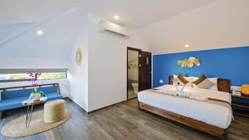 Quarto Duplo Superior, Vista para a cidade | 1 quarto, roupa de alta qualidade, minibar, cofre no quarto