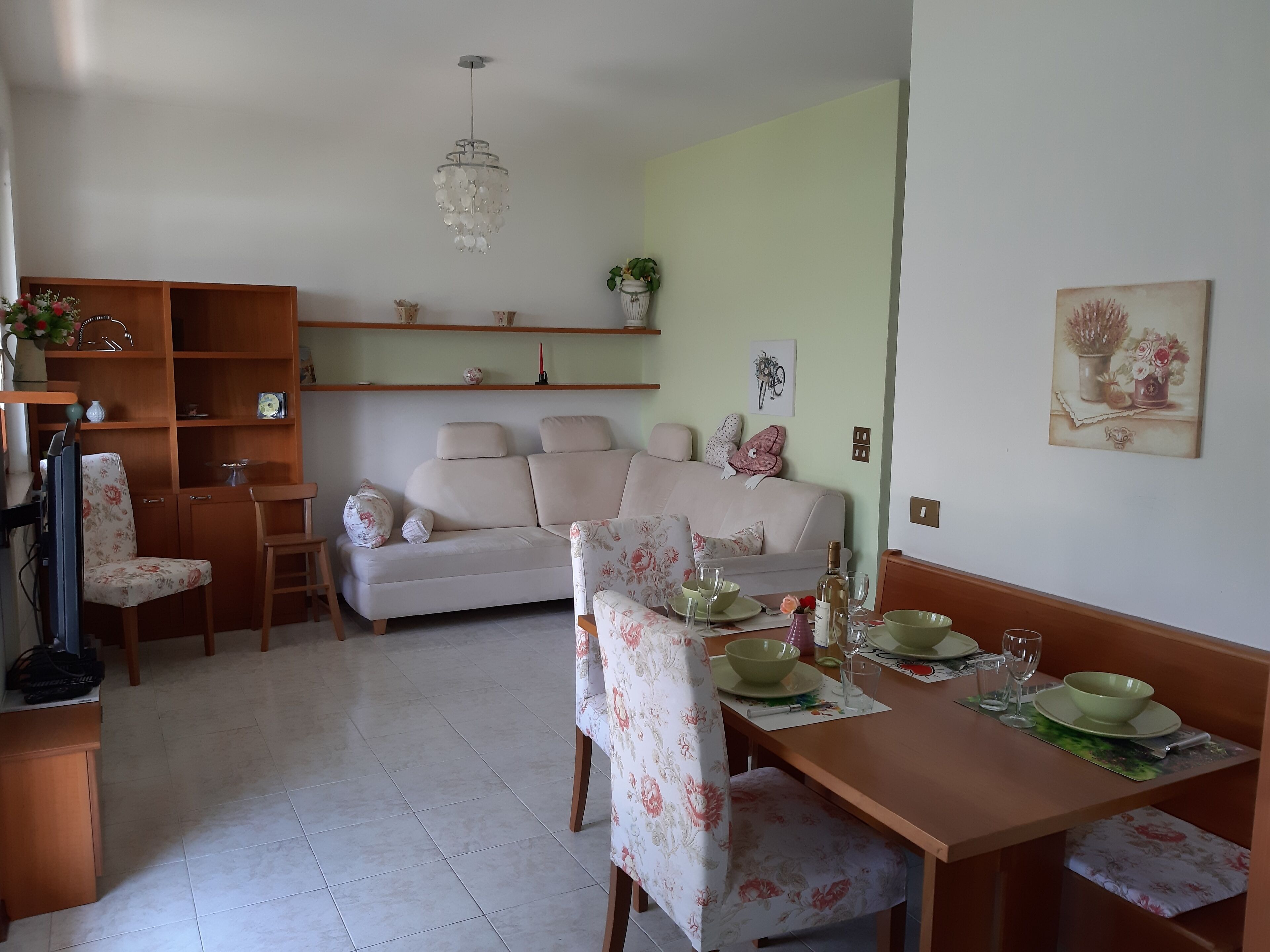Appartamento Agnese Con Vista Lago,  Giardino Privato, Piscina E Garage - Monte Baldo