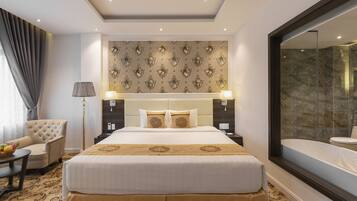 Quarto Duplo Executivo, 1 cama king-size, Vista para a cidade | 1 quarto, minibar, cofre no quarto, quartos insonorizados