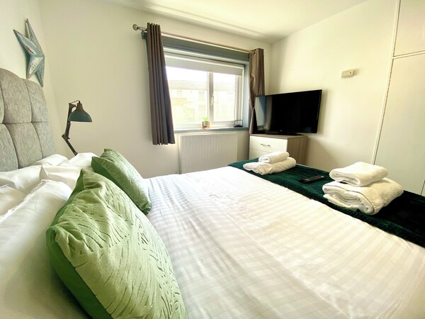 Kennedy House - Beachfront - Blackpool