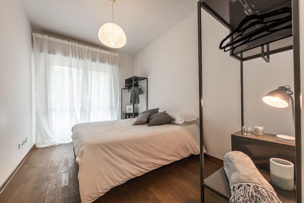 Emilia Suite Life - Modena