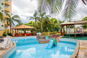 7 piscinas externas