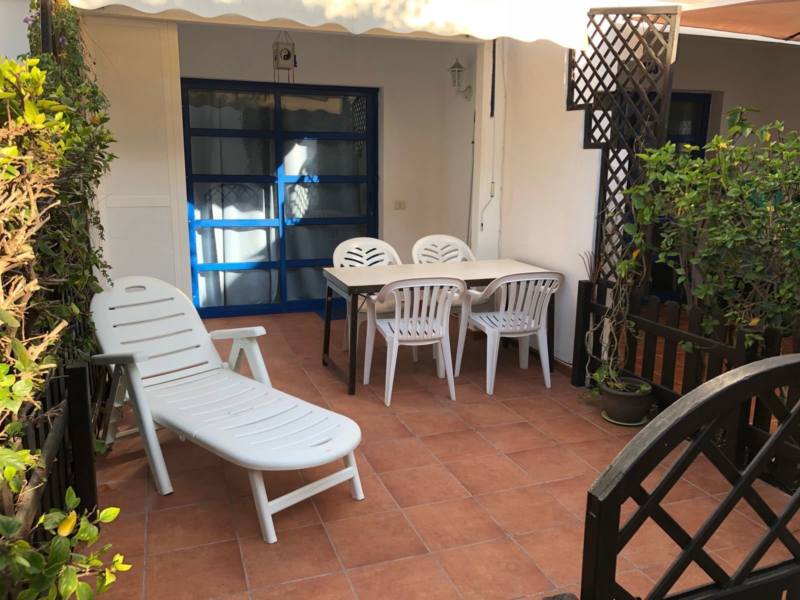 Apartamento, 1 quarto, sacada, vista para a piscina | Terraço/pátio