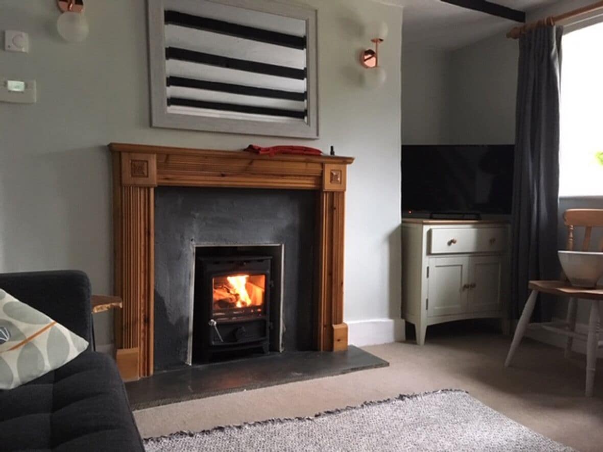 Riverside Cottage With Garden And Woodburner - Barnstaple