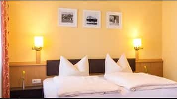 Secretária, Wi-fi grátis, roupa de cama fornecida