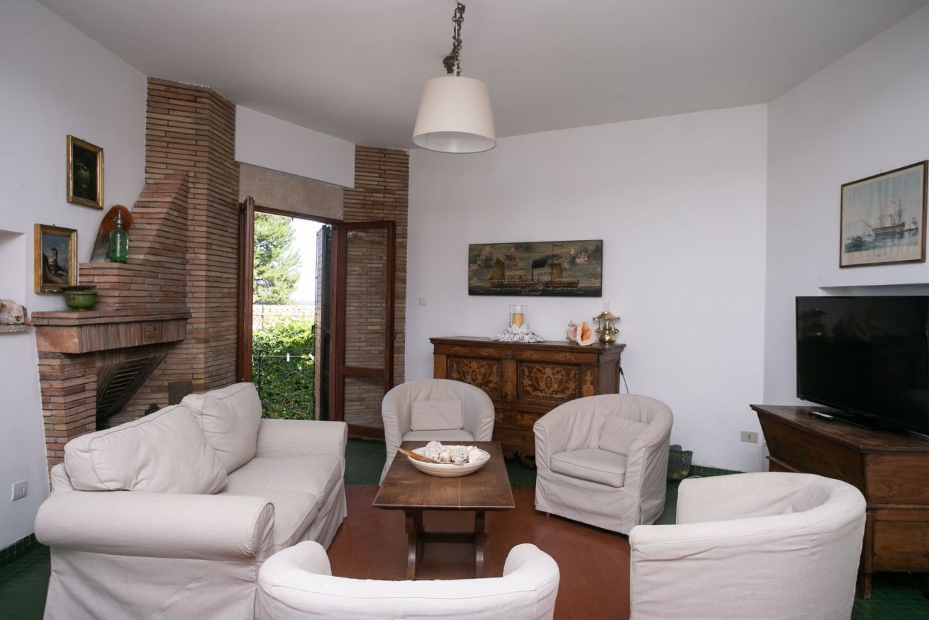 Villa Del Mare - Numana, Wonderful Villa 100mt From The Sea - Numana