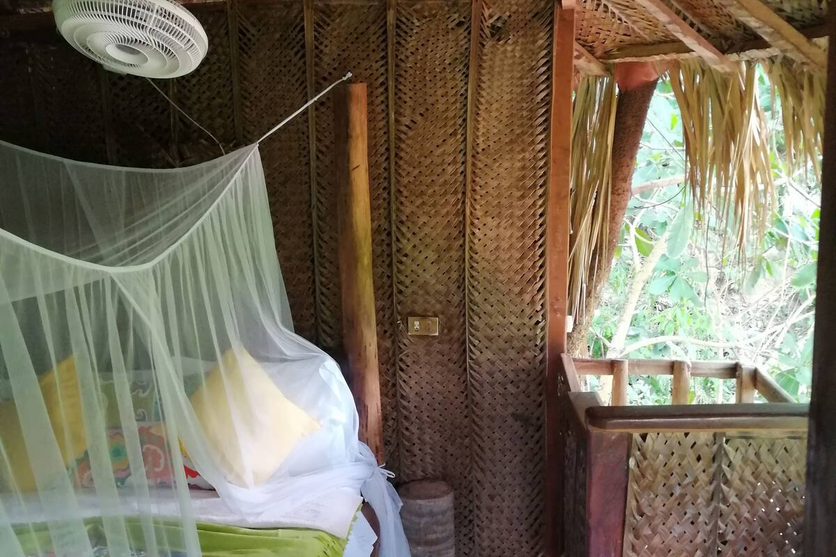 Casa na Árvore Panorâmica, vista para a montanha | Roupa de alta qualidade, cortinas/cortinados opacos, Wi-fi grátis
