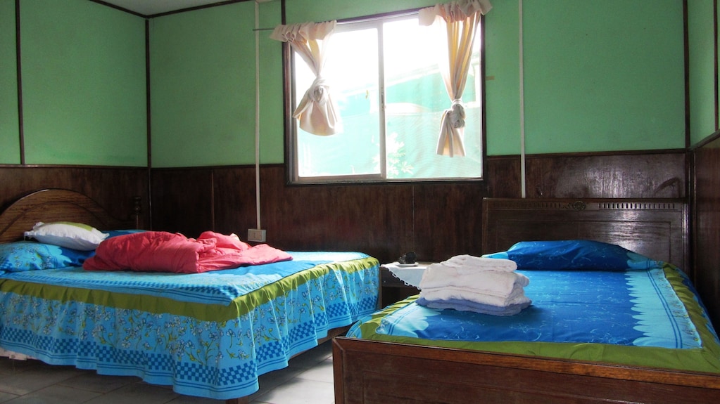 Easter Island Native Hostel - Osterinsel