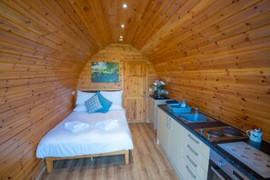 Quarto | Com decoração personalizada, com mobília individualizada 