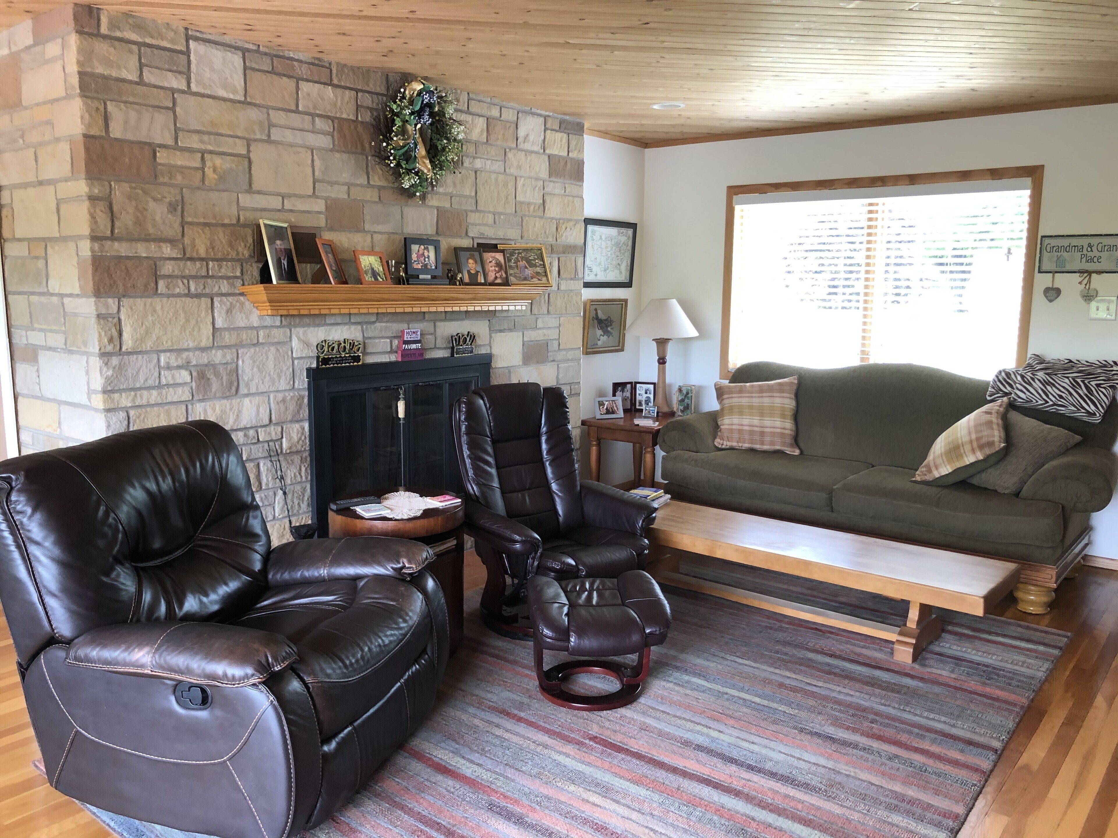 Beautiful 10 Acres Home On St  Joseph River - South Bend, IN
