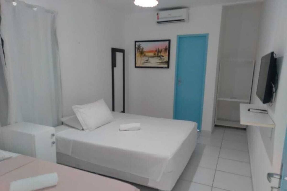 Quarto Triplo Básico
