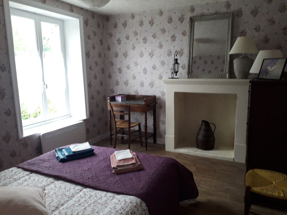Family Home Near D-day Beaches & Bayeux - Villers-Bocage