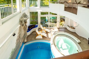 Sauna, banheira de hidromassagem, banho turco, tratamentos corporais