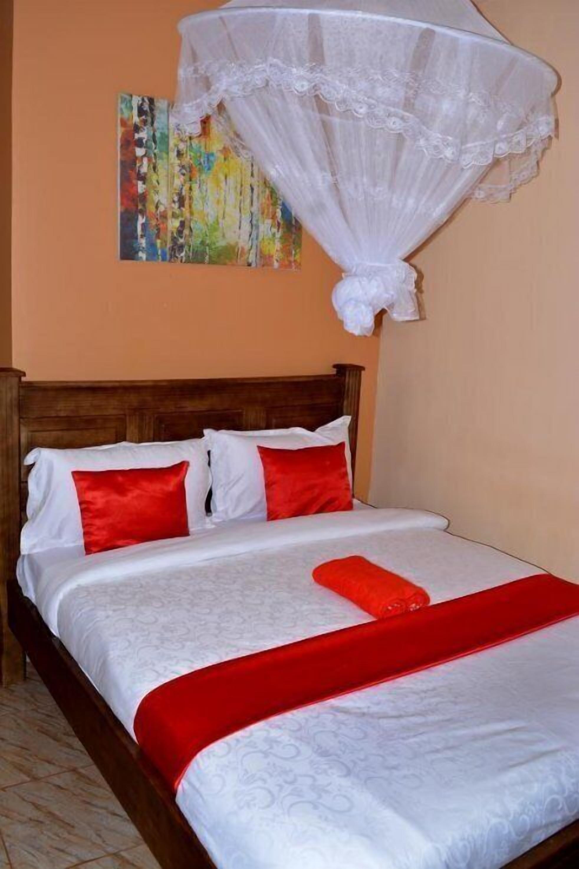 Secretária, Wi-fi grátis, roupa de cama fornecida 