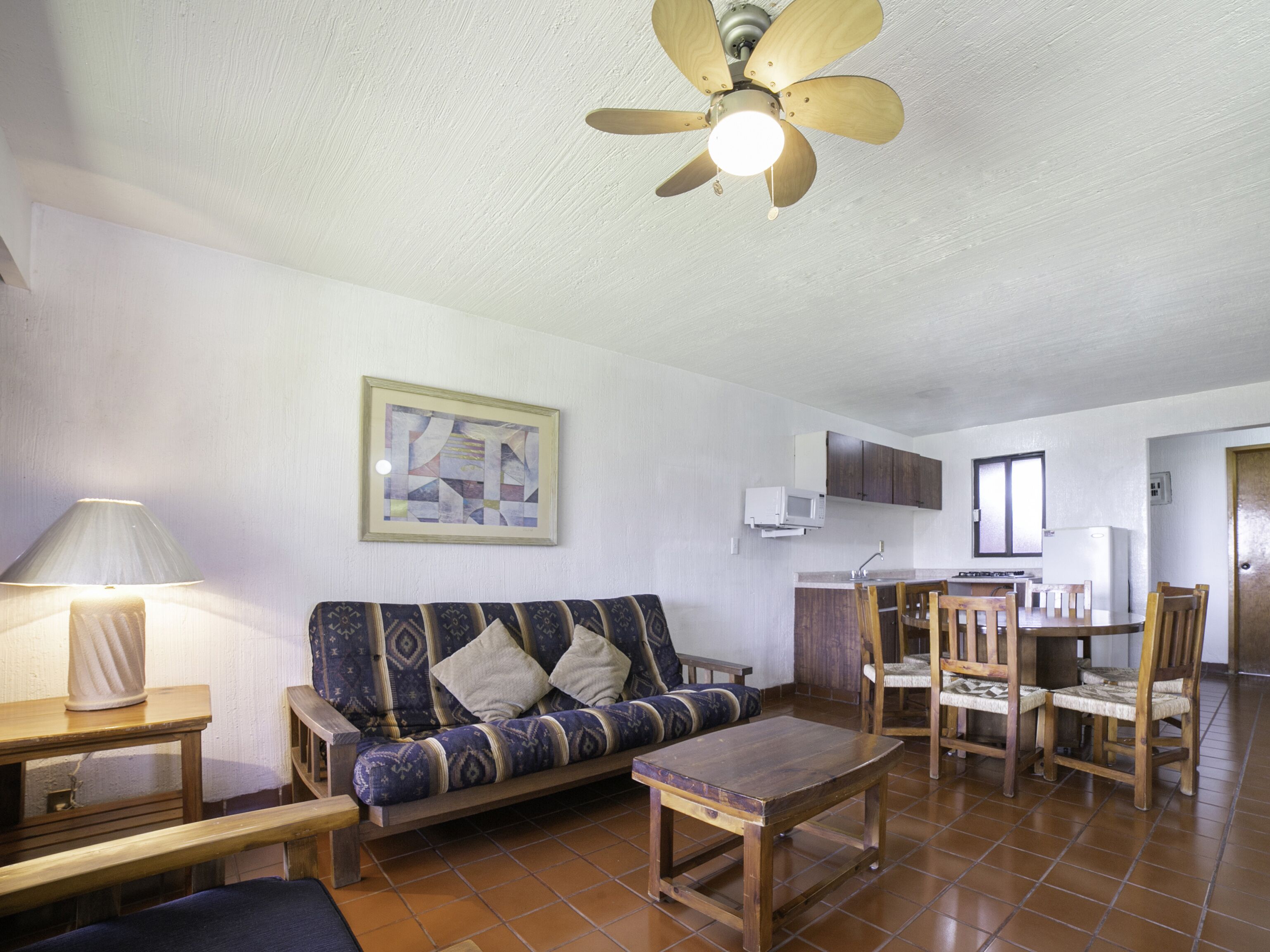 Villa Júnior, 2 quartos | Cofre no quarto, com decoração personalizada 