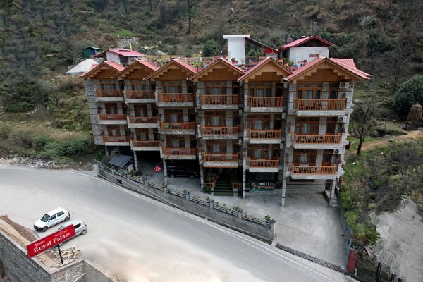 Hotel Royal Palace - Kasol