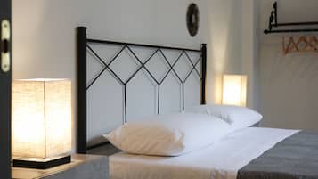Quarto Duplo Superior, 1 cama queen-size, terraço | 1 quarto, com decoração personalizada, com mobília individualizada