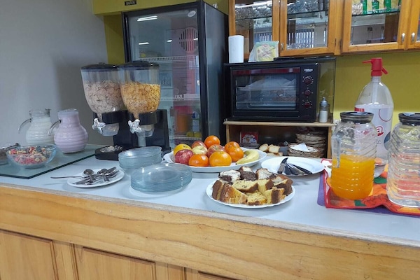 Pequeno-almoço continental diário incluído