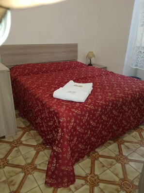 Wi-fi grátis, roupa de cama fornecida 