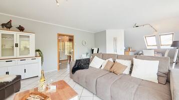 Apartamento | Sala | TV de ecrã plano