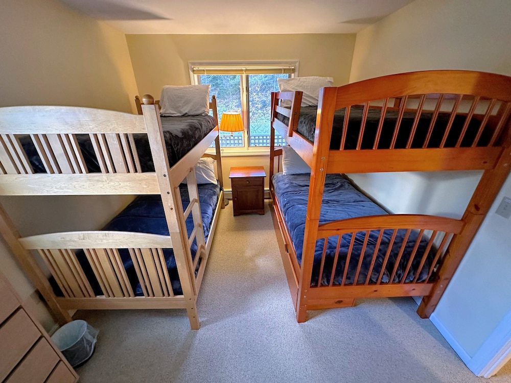 Fv36 Sunny Fairway Village Townhome On The Mount Washington Hotel Golf Course. Ac, Dog Friendly! - Bretton Woods, NH