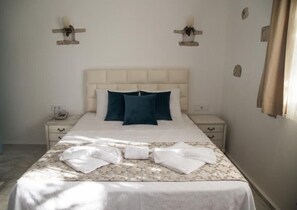 Quarto tradicional | 1 quarto, frigobar, cofres nos quartos, escrivaninha