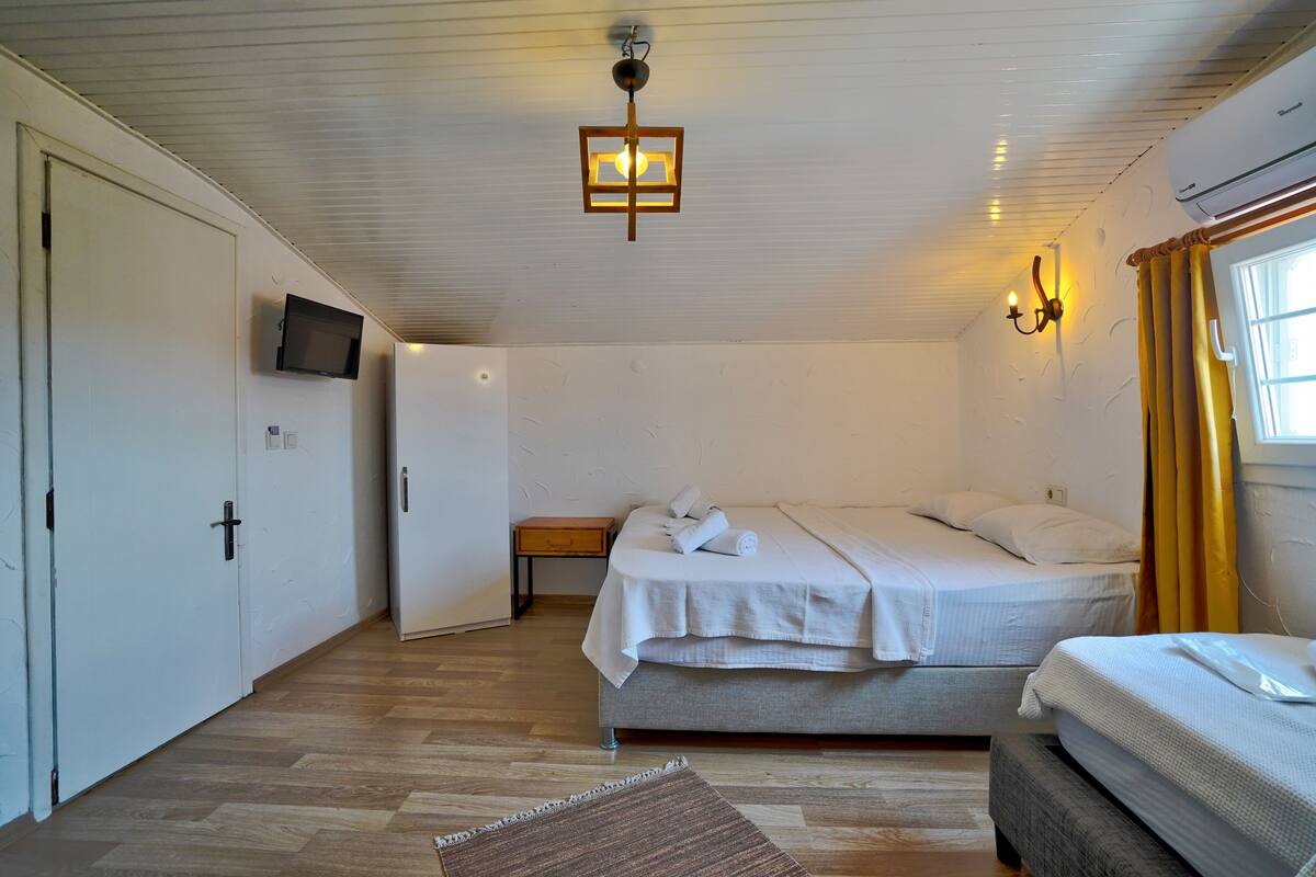 Quarto Tradicional | Roupa de alta qualidade, cortinas/cortinados opacos