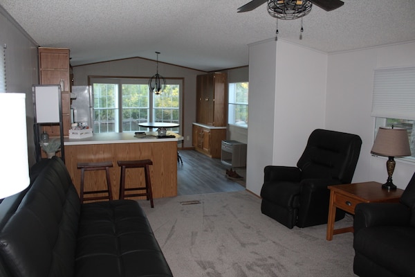 Oconto River Retreat - 威斯康辛