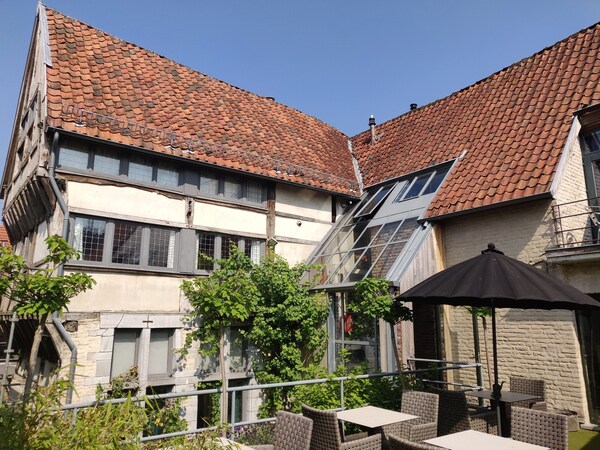 Apart-hotel Op De Beek Anno 1410 - Sint-Truiden