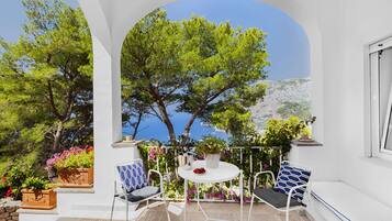 Villa, 4 quartos | Terraço/pátio interior