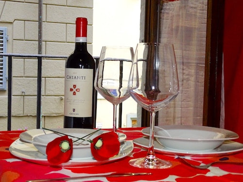 Location Location Location! - Florence