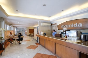 Café da manhã com buffet todos os dias mediante uma taxa
