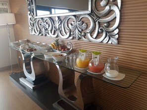 Pequeno-almoço continental diário incluído