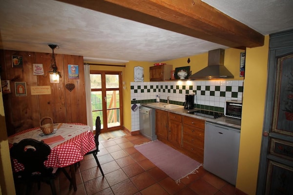 House With Garden - Bergheim, France