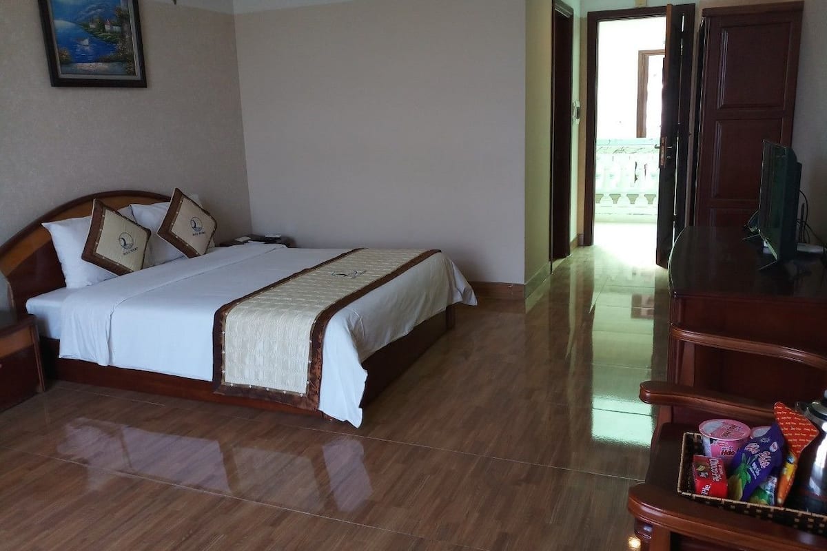 Bangalô, vista para o mar | Frigobar, cofres nos quartos, escrivaninha, cortinas blackout