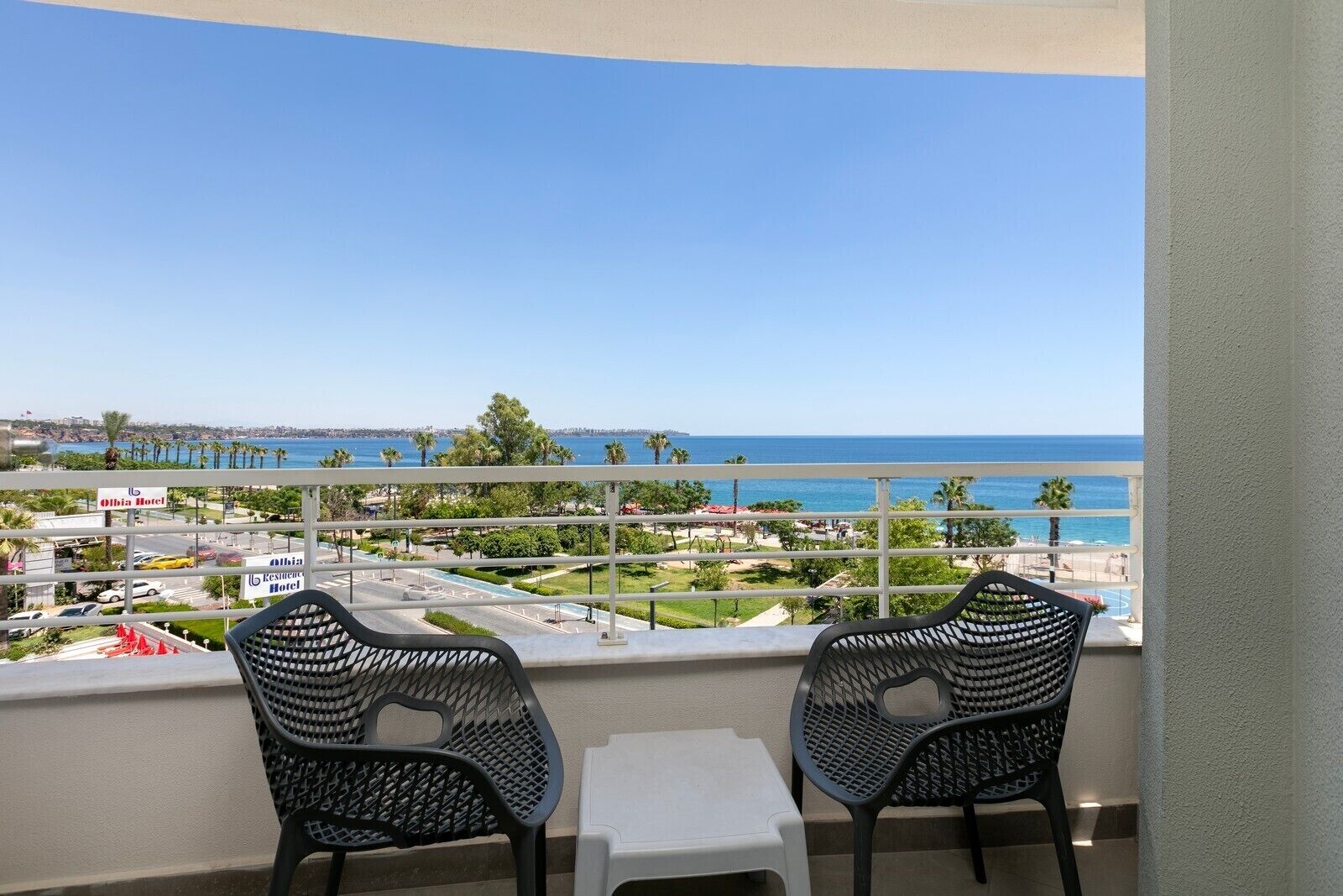 Deluxe Room with Sea View | Varanda