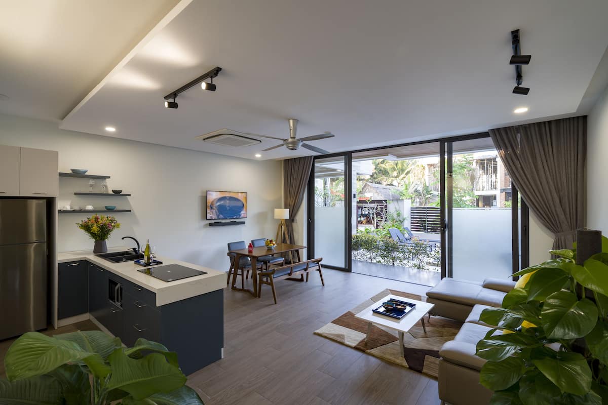 Apartamento Deluxe, 2 quartos, vista para a piscina | Vista do quarto