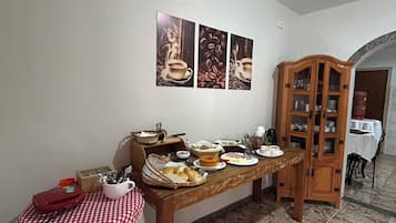 Pequeno-almoço continental diário incluído