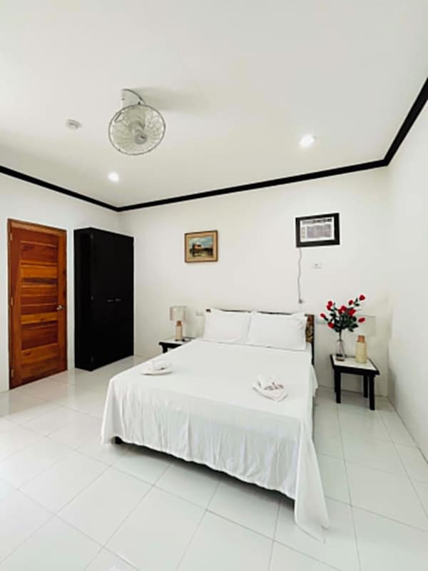 Jupiter's Garden Resort - Marabut