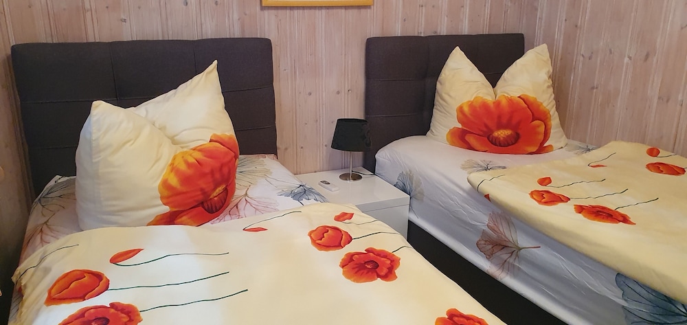 Ferienwohnung Nähe Rennsteig Und Den Größten Stauseen Deutschlands - Saalburg-Ebersdorf