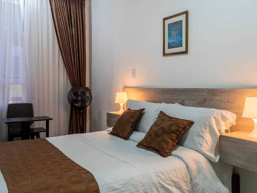 Quarto Duplo | Wi-fi grátis, roupa de cama fornecida