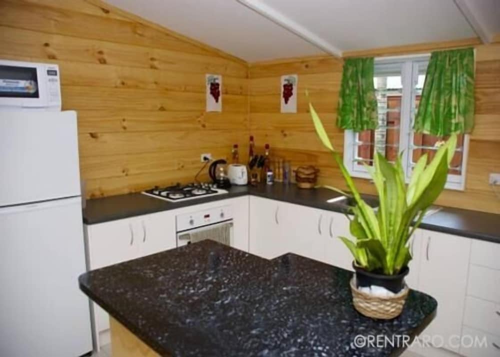 Arorangi Retreat - Excellent Value - Cook Islands