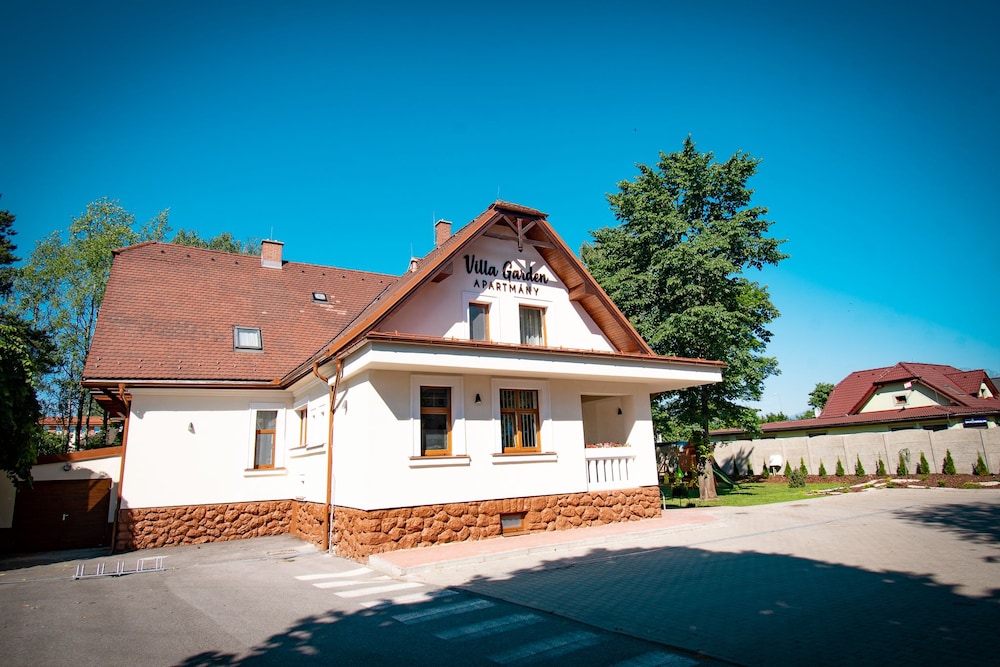 Villa Garden Apartmany - Poprad