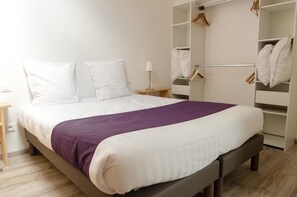 Apartamento Comfort (102) | Cortinas/cortinados opacos, ferro/tábua de engomar 