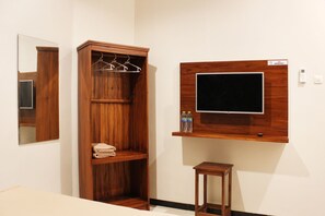 Quarto Superior | Secretária, Wi-fi grátis 